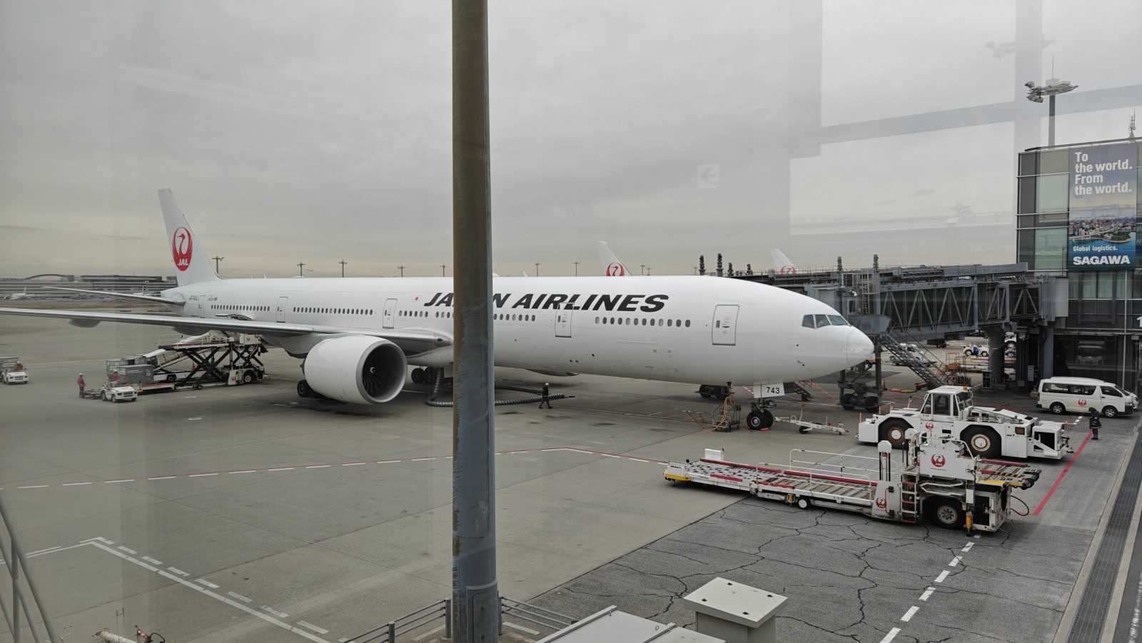 My Japan Airlines Economy Class Experience - Fly for Points